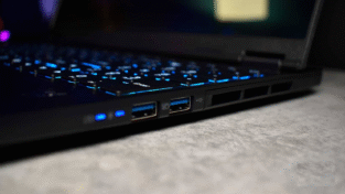 What do the symbols on the USB ports mean? - GeekInter